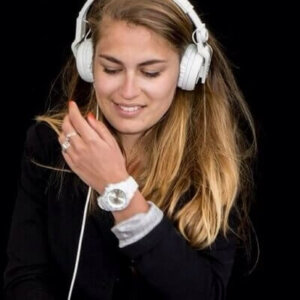 DJ Miss Nicky Boeken of inhuren? - TML Entertainment